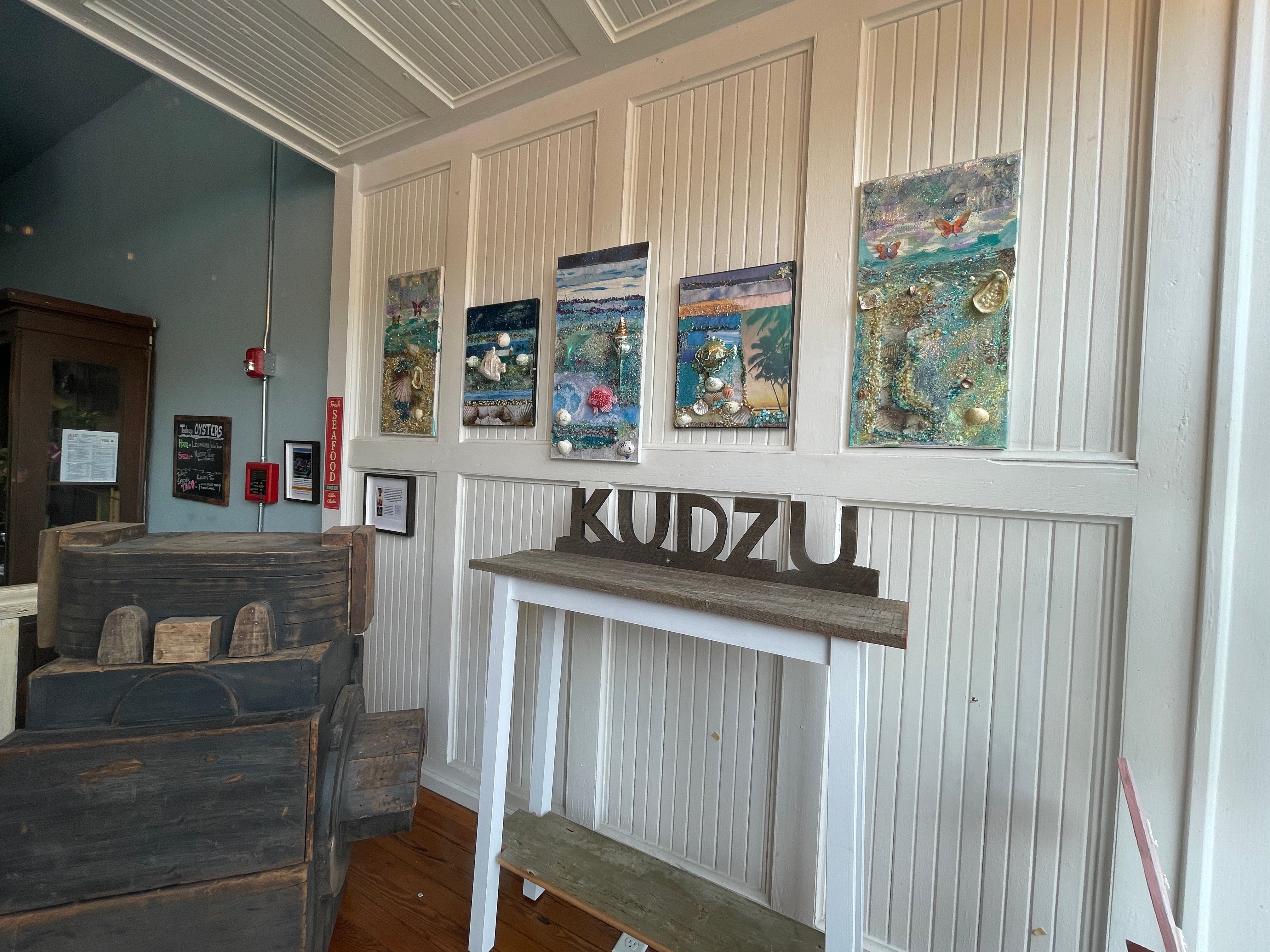 Entry Stand – Valkill Furniture