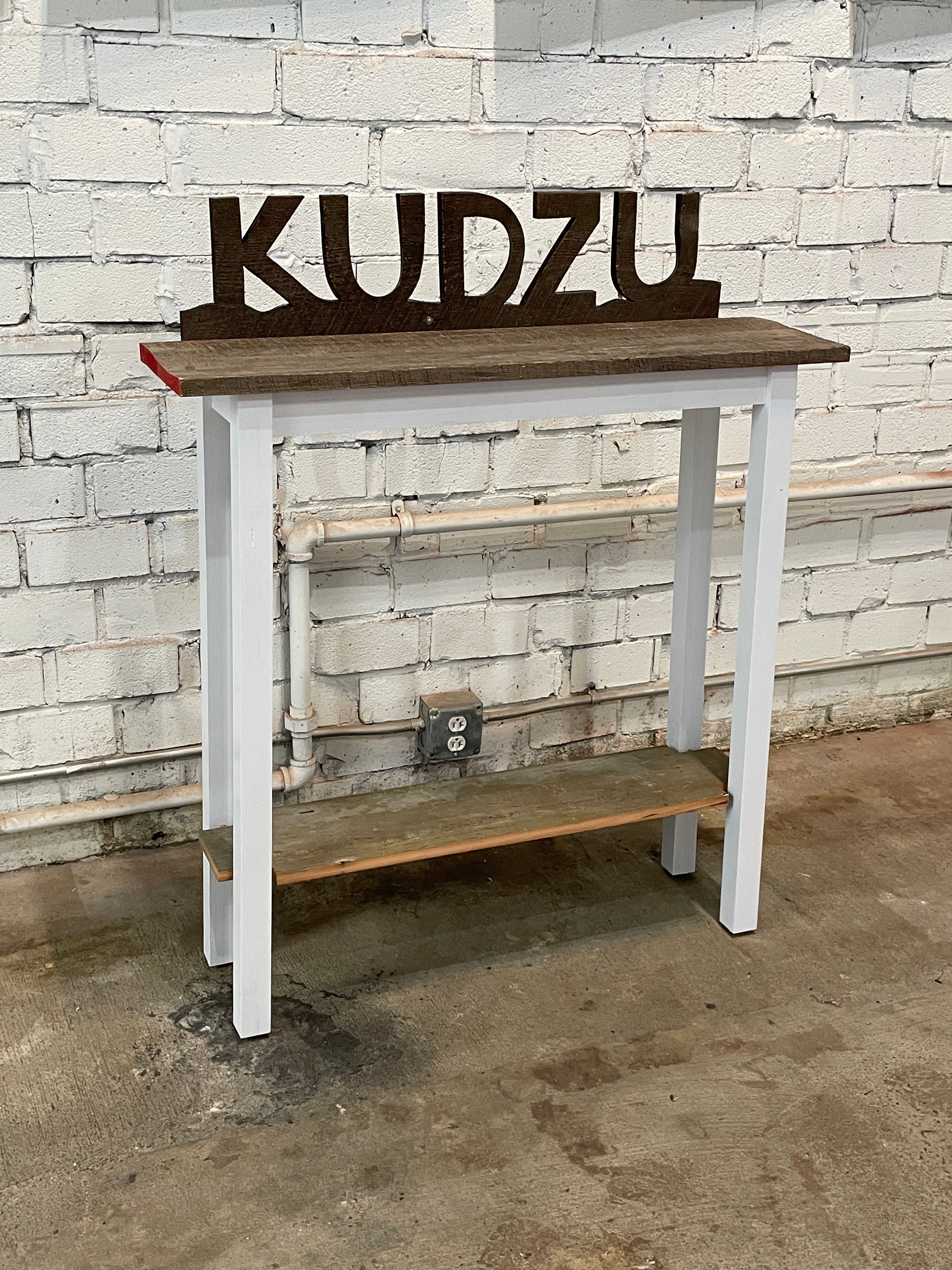 Entry Stand – Valkill Furniture